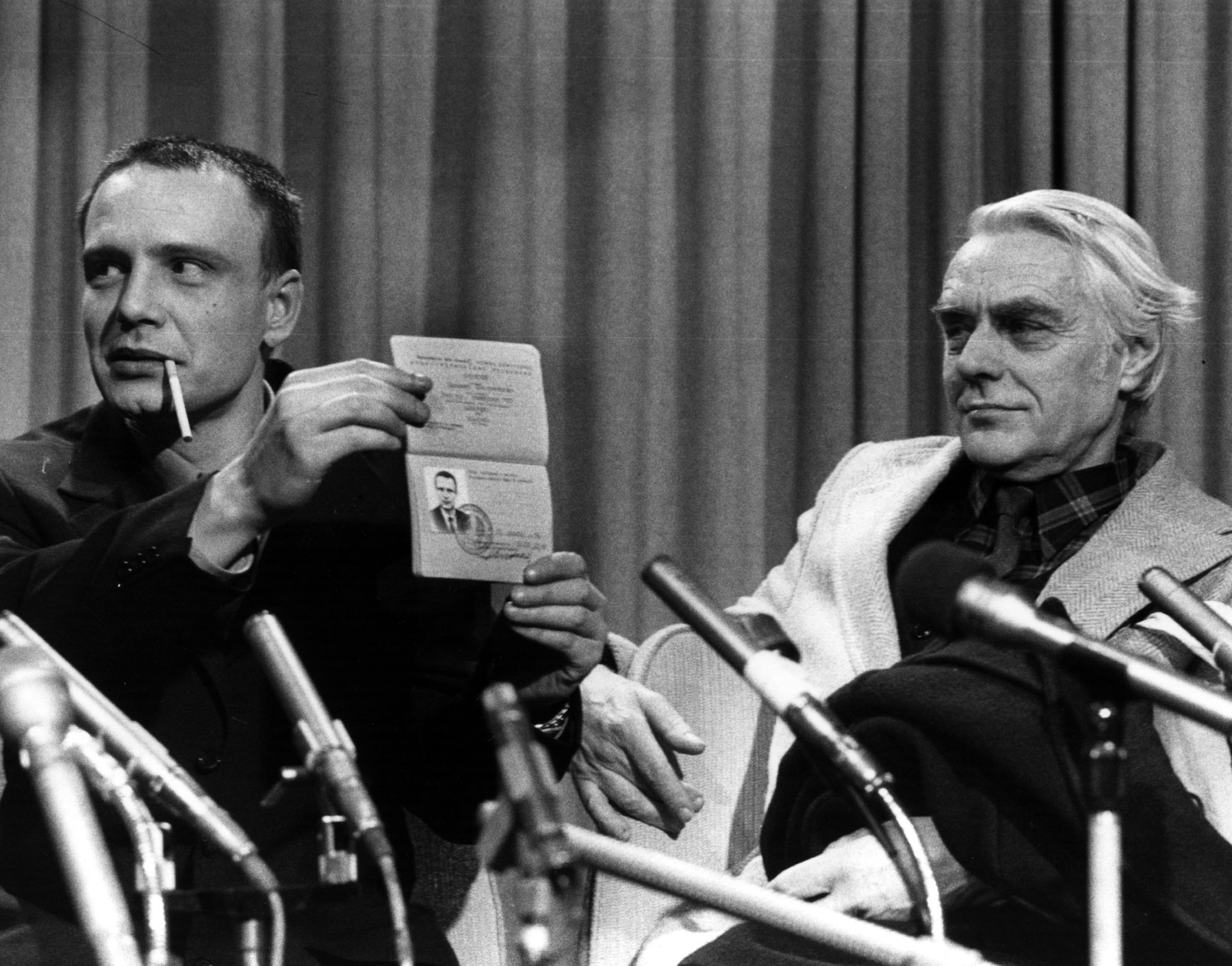 Vladimir Bukovsky, 76, exile who exposed use of psychiatric hospitals ...